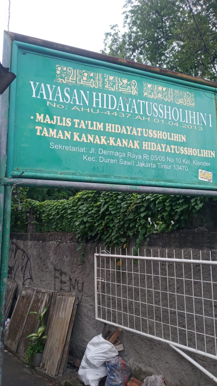 Yayasan Restu Logo